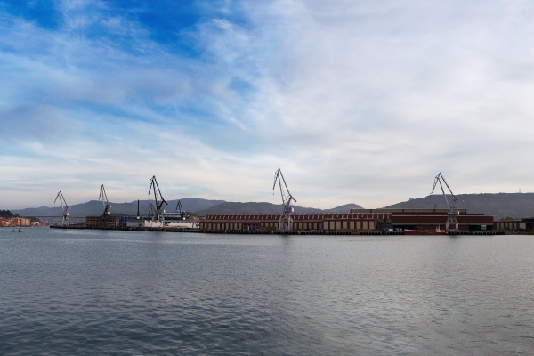 Vigilancia ambiental de las aguas portuarias// PiE-UPV/EHU con la ...